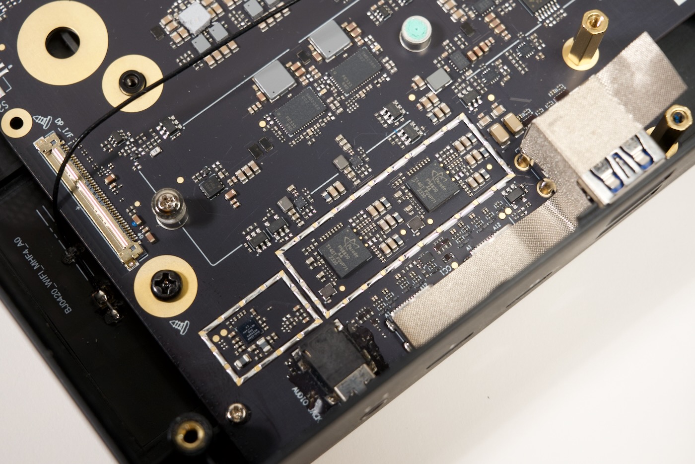 Qualcomm Snapdragon Dev Kit for Windows Teardown (2024) - Jeff Geerling